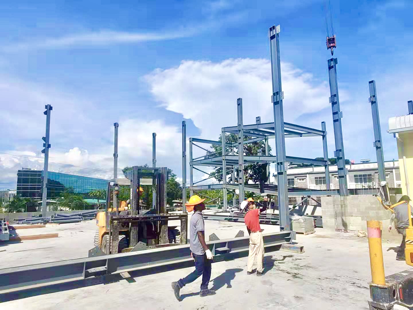 Steel Parking Garage from China Steel Structure Manufacturer